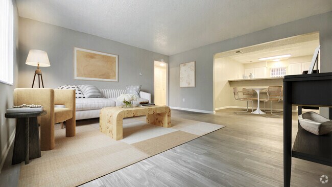 Highline Villages Apartments for Rent with a Walk-In Closet - Aurora ...