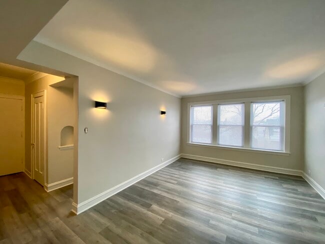 5319 N Hoyne Ave Unit 1, Chicago, IL 60625 - 5319 N Hoyne Ave Chicago ... 5319 N Hoyne Ave Unit 1, Chicago, IL 60625 - 5319 N Hoyne Ave Chicago ...
