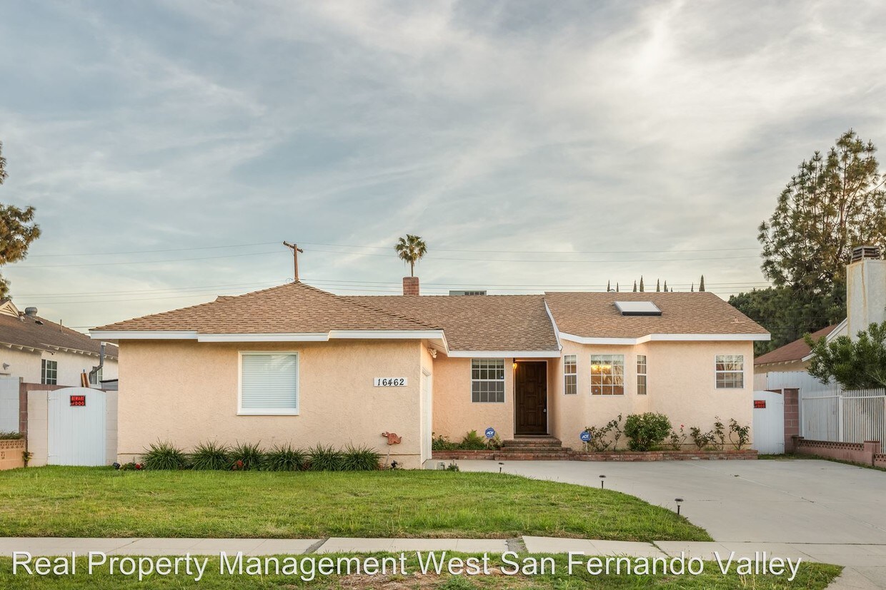 16462 Gledhill St, Los Angeles, CA 91343 - House Rental in Los Angeles ...