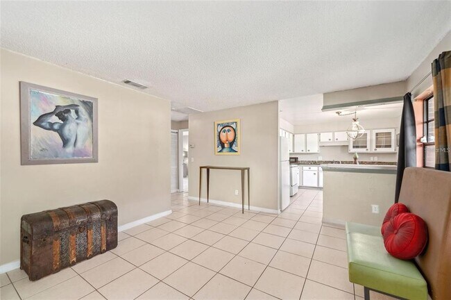 5454 Decatur St, Orlando, FL 32807 - Townhome Rentals in Orlando FL ...