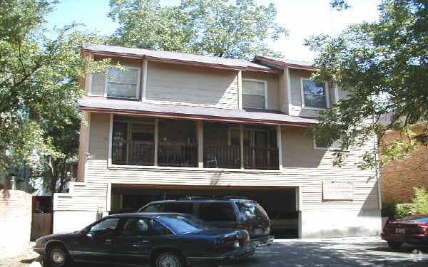 Keystone Apartments - 912 W 22 1/2 St Austin, TX 78705 | Apartments.com