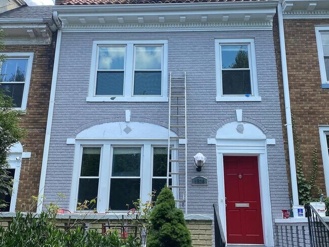 1526 Upshur St NW, Washington, DC 20011 - House Rental in Washington ...