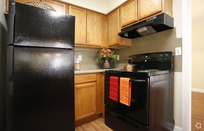 Jefferson Lakes Apartments - Apartments in Baton Rouge, LA | Apartments.com