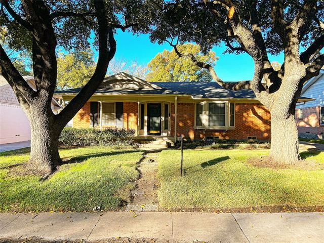 9215 Ferndale Rd, Dallas, TX 75238 - House Rental in Dallas, TX ...