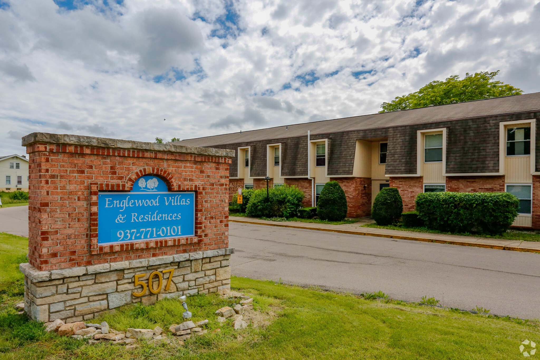 5 West Group Property Management Company | Apartments.com