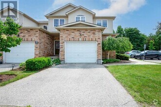 Apartments, Condos and Houses for Rent in Guelph, ON - 238 Rentals ...