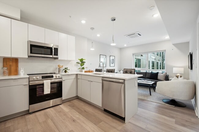 The Peak at Scotts Lane - Apartments in Philadelphia, PA | Apartments.com