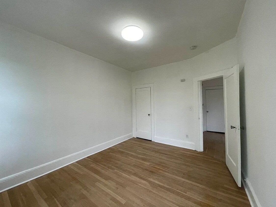 2 Noll Pl, Newark, NJ 07106 | Apartments.com