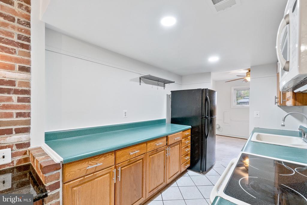 9652 Marston Ln, Gaithersburg, MD 20886 - Townhome Rentals in ...