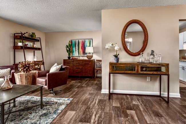Castilian Apartments - Orlando, FL | Apartments.com
