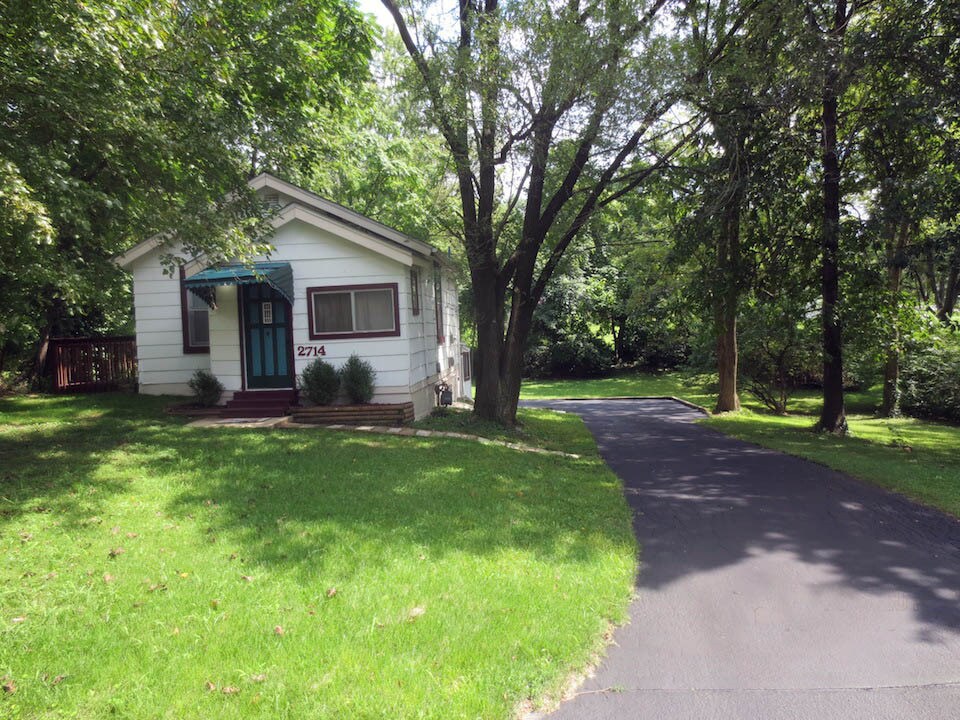 2714 Brouster Ave, Charlack, MO 63114 - House Rental in Charlack, MO ...