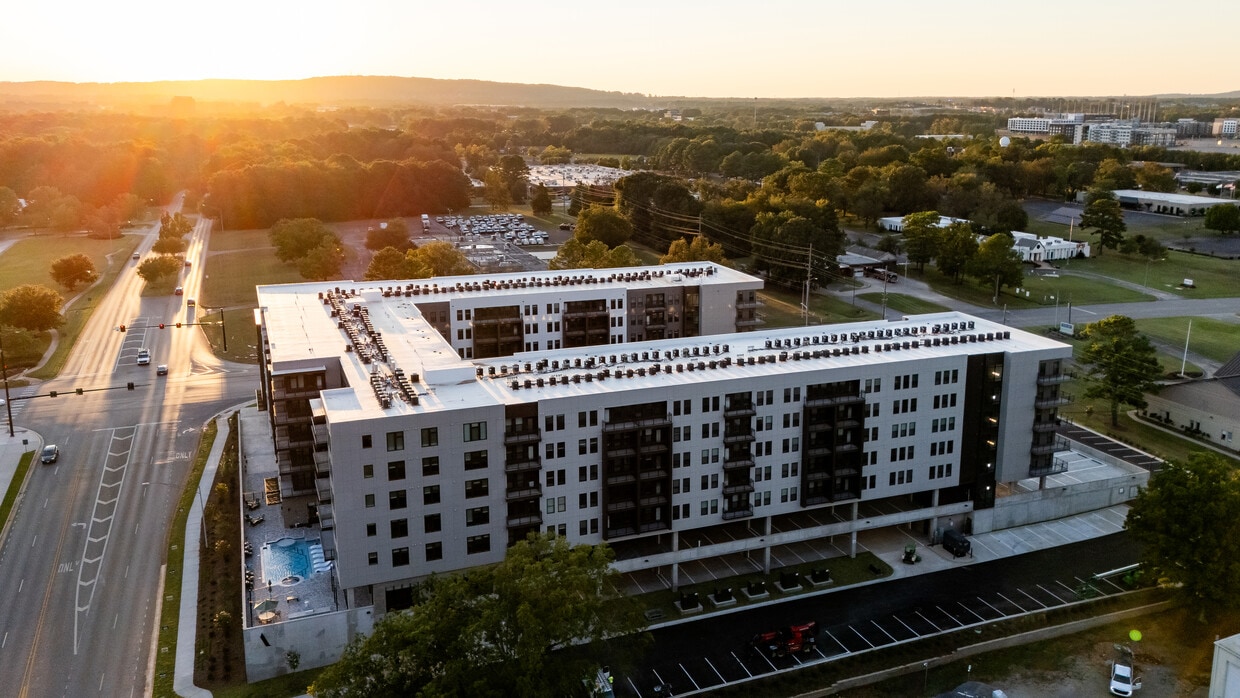 Arcadia Apartments - 4810 Bradford Dr Nw Huntsville, AL 35805 ...