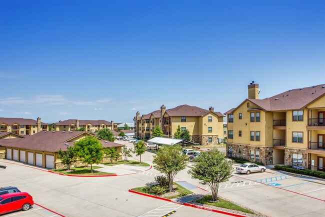 Pecan Creek Apartments Denton