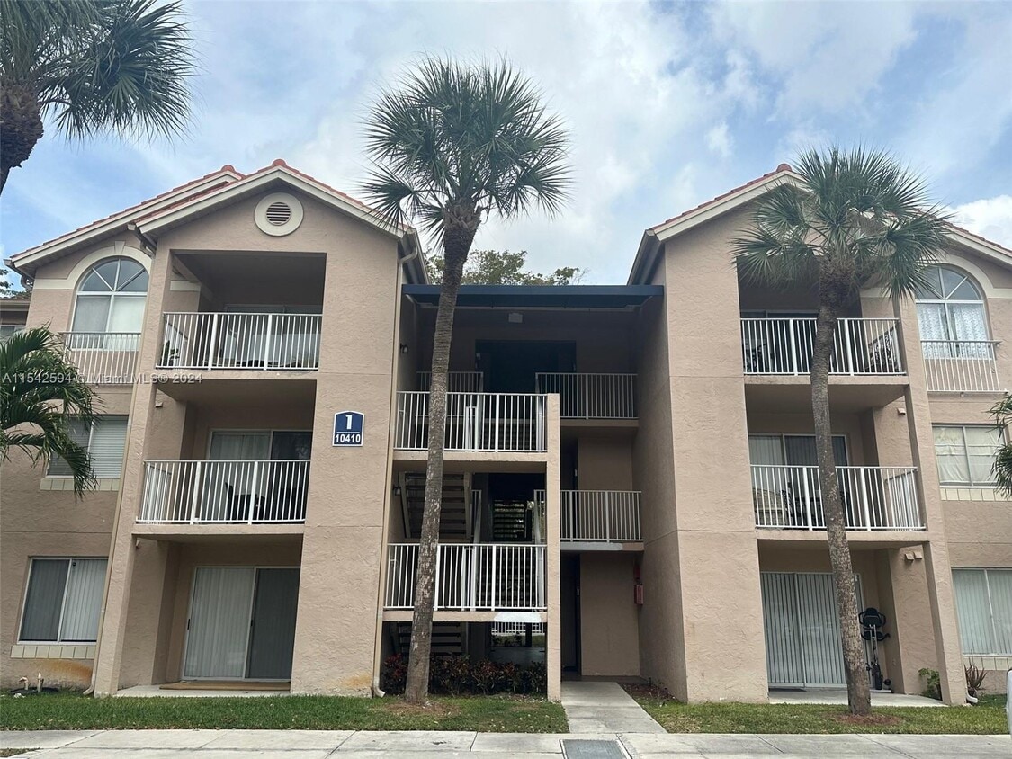 10410 SW 157th Ct Unit 206, Miami, FL 33196 - Condo for Rent in Miami, FL | Apartments.com