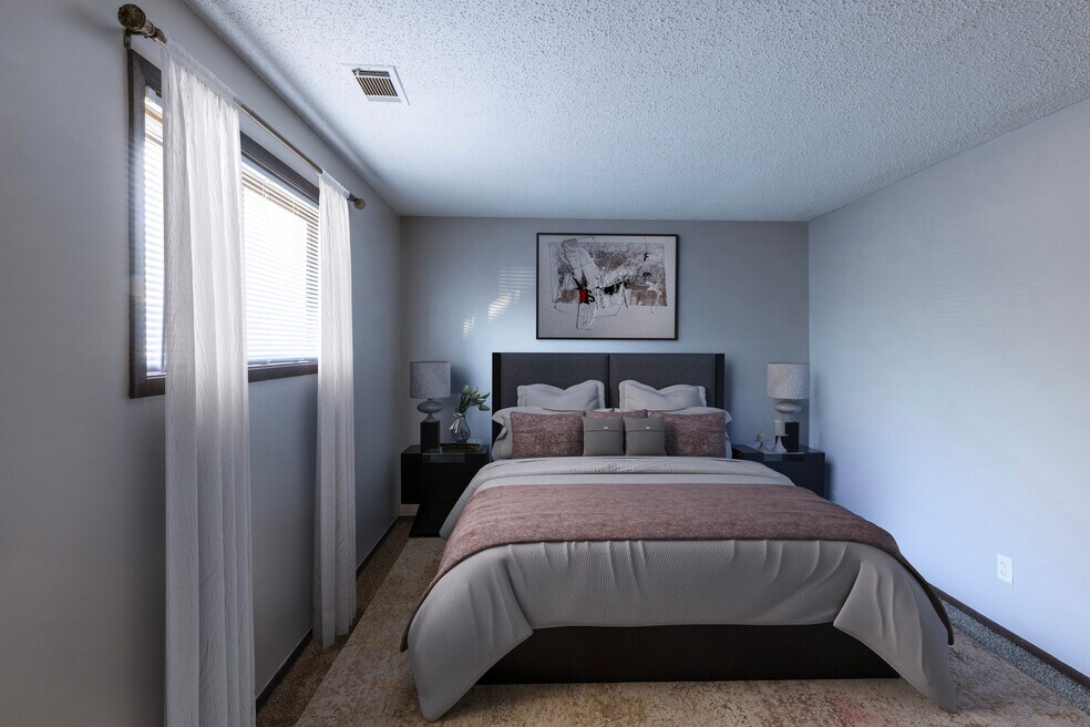 Apartments for Rent with a Walk-In Closet in Riverdale IA | Apartments.com