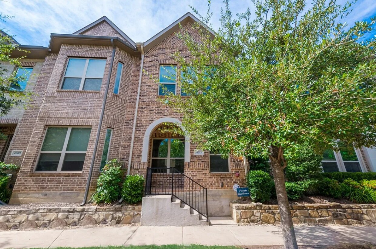 4213 Broadway Ave, Flower Mound, TX 75028 - Townhome Rentals in Flower ...