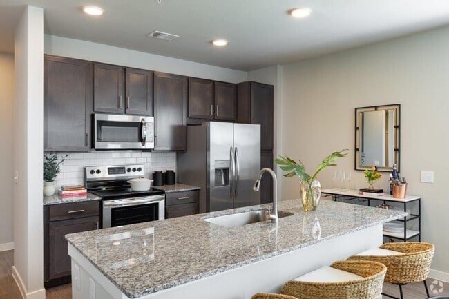 North Shore Apartments for Rent with EV Charging - Houston, TX - 214 ...