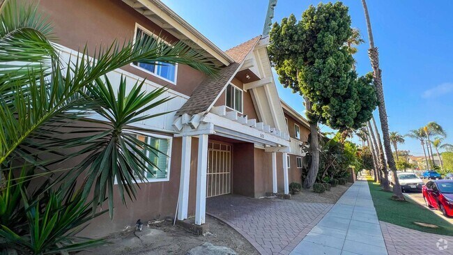 Cheap Downtown Oceanside Apartments for Rent - Oceanside, CA - 2 ...