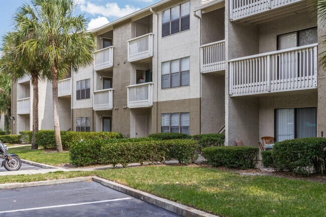 Palms at Beacon Pointe - Apartments in Jacksonville, FL | Apartments.com