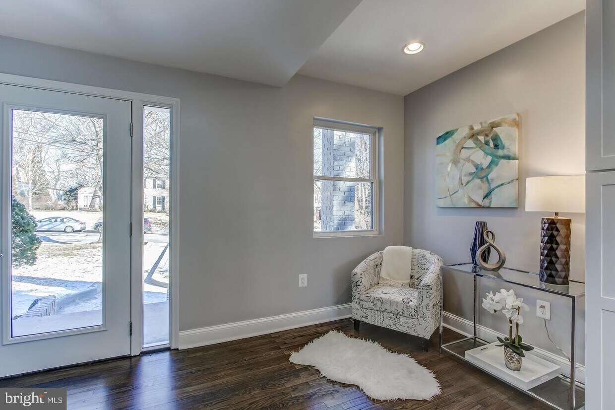 3030 Chestnut St NW, Washington, DC 20015 - House Rental in Washington ...
