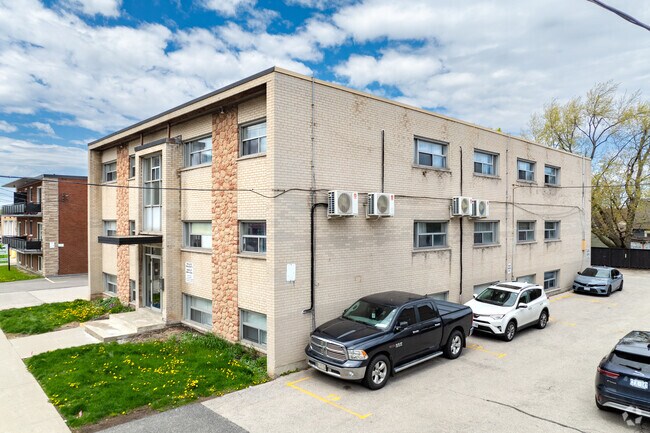 Apartments, Condos and Houses for Rent in Hamilton, ON - 1,075 Rentals ...