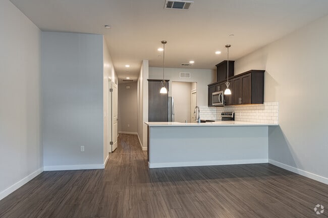 Apartments with Move-In Specials in Rosedale CA - 11 Rentals