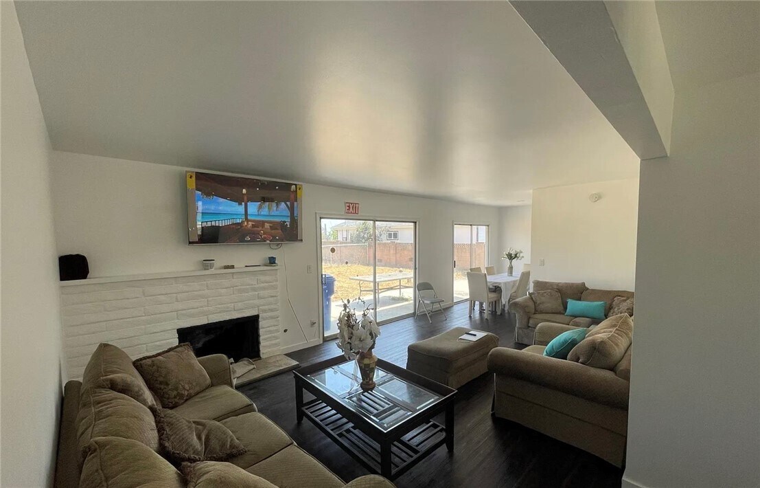 11350 Kagel Canyon St, Los Angeles, CA 91342 - House Rental in Los ...