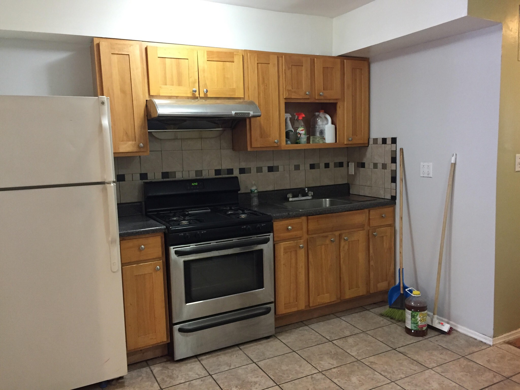 994 Van Siclen Ave, Brooklyn, NY 11207 - House Rental in Brooklyn, NY ...