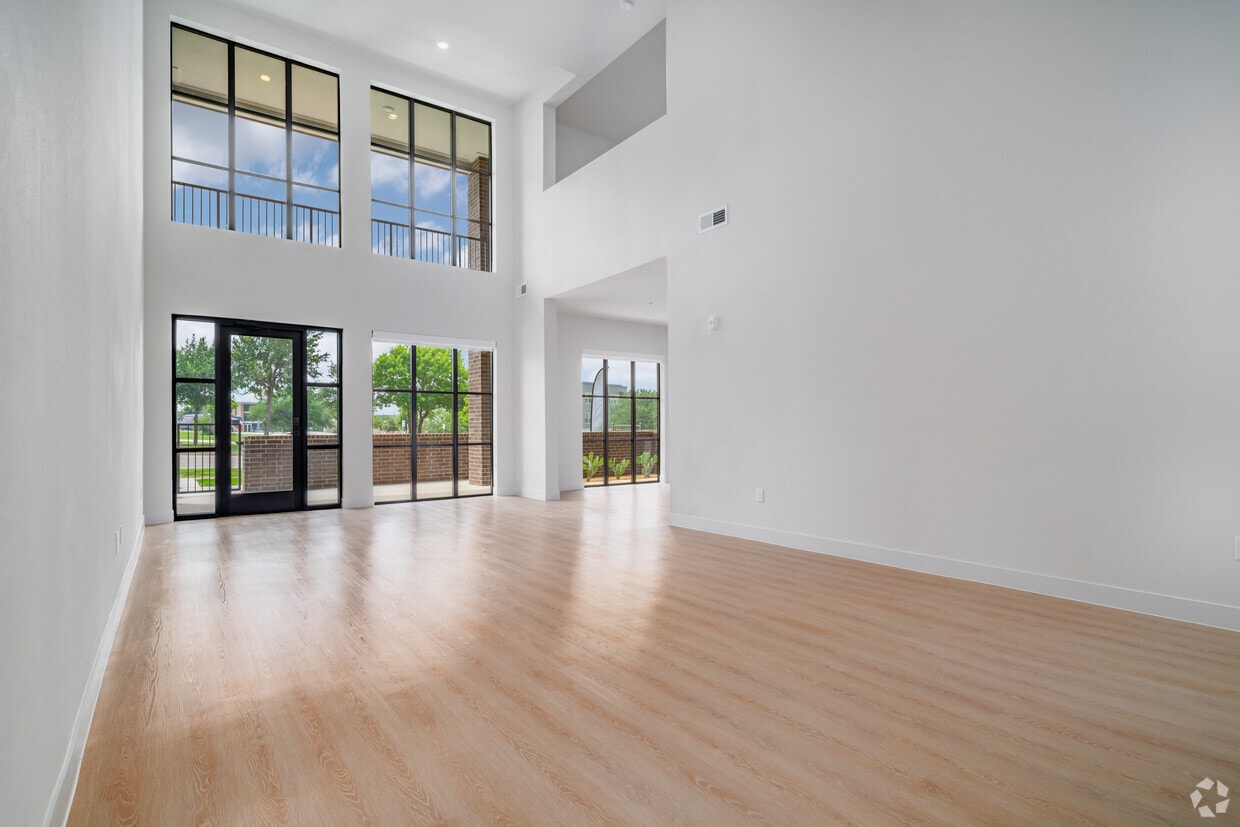 Caroline at Brooks - 7910 S New Braunfels San Antonio, TX 78235 ...