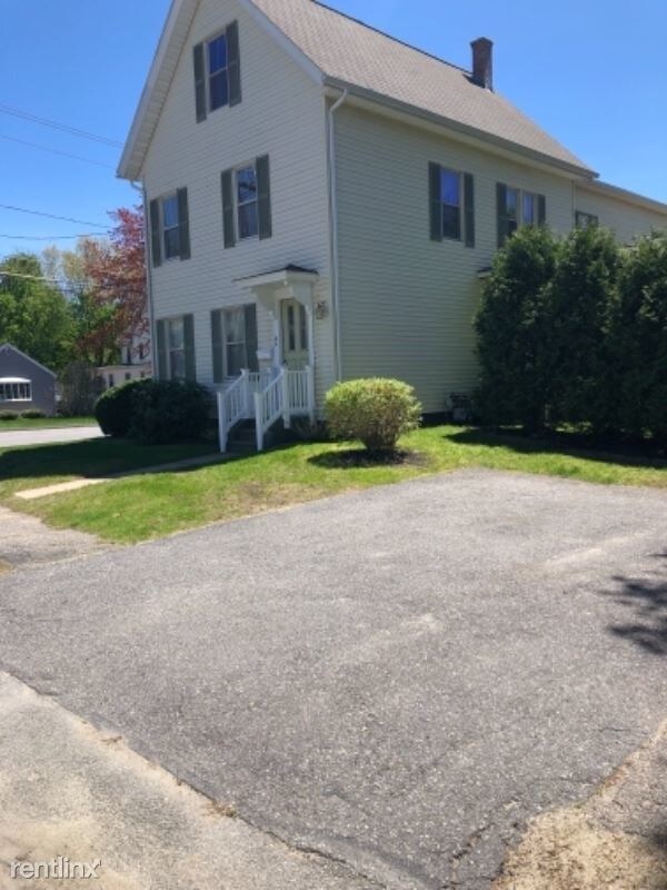 63 Laurel St, Clinton, MA 01510 - Room for Rent in Clinton, MA ...