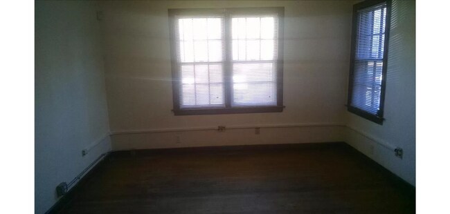 510 E Daniel St, Champaign, IL 61820 - House Rental in Champaign, IL ...