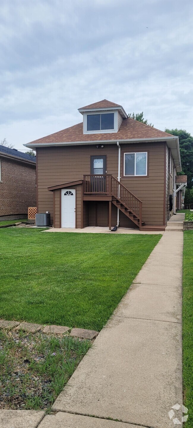 Slag Valley Apartments for Rent - Chicago, IL - 1 Rentals | Apartments.com