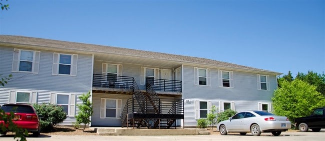 Brentwood Pointe Apartments Apartments - 501 W Ford St Pittsburg, KS ...