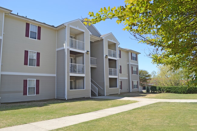 Autumn Ridge Apartments - Memphis, TN | Apartments.com