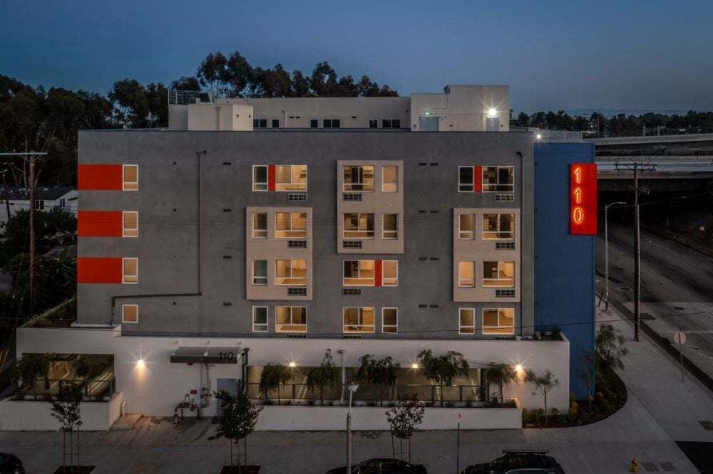 11630-11640 S Main St (110 E. 116th St) - 11630 S Main St Los Angeles ...