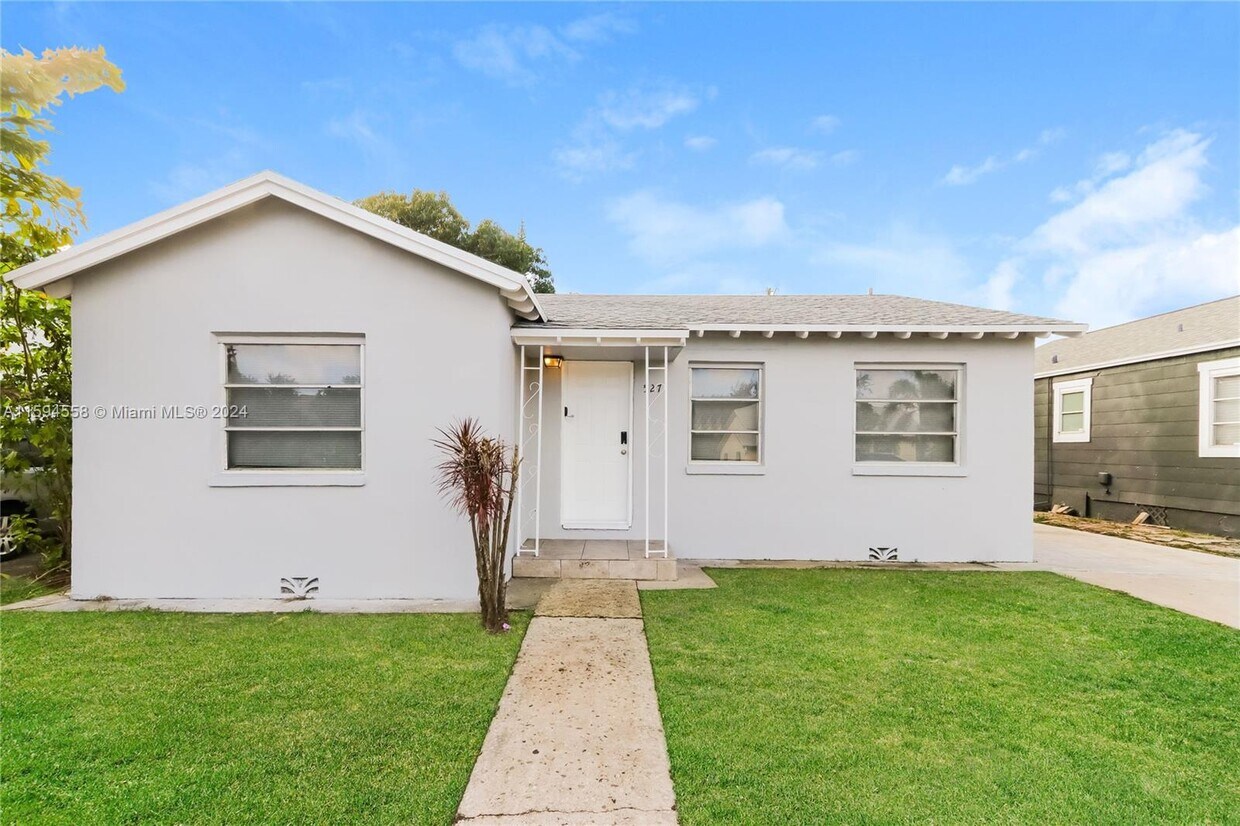 527 21St Ave N, Lake Worth Beach, FL 33460 - House Rental in Lake Worth ...