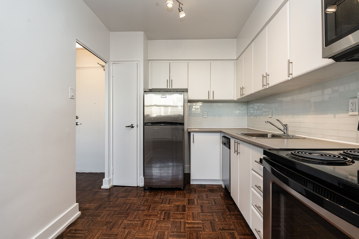 263 Dixon Rd Apartments - 263 Dixon Rd Toronto, ON | Apartments.com