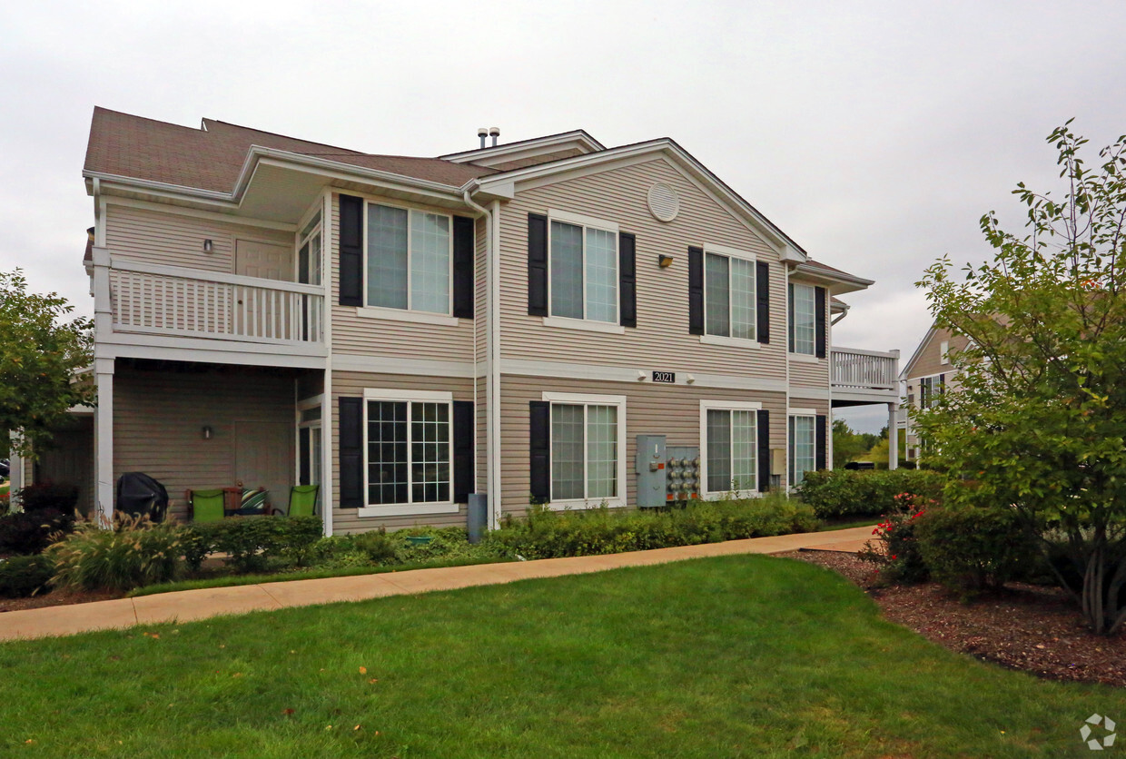 Farmington Lakes Apartments Rentals - Oswego, IL | Apartments.com Farmington Lakes Apartments Rentals - Oswego, IL | Apartments.com