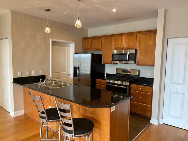 5570 Centre Ave Unit 408, Pittsburgh, PA 15232 | Apartments.com