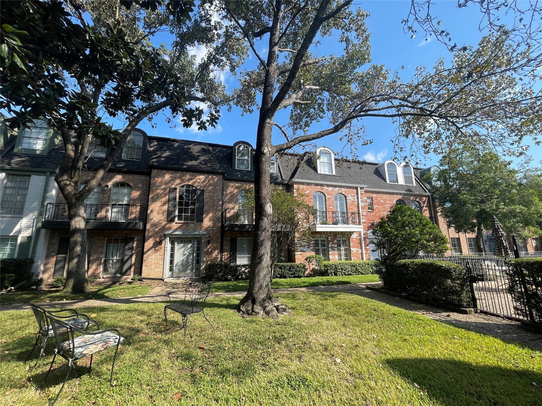 443 N Post Oak Ln Unidad 443, Houston, TX 77024 - Condominio de renta ...