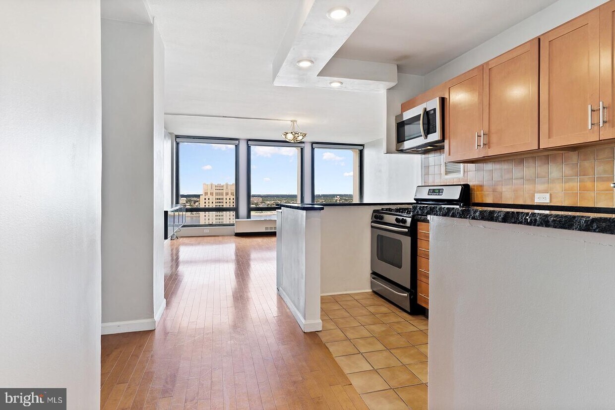 200 Locust St Unit 24FN, Philadelphia, PA 19106 - Room for Rent in ...