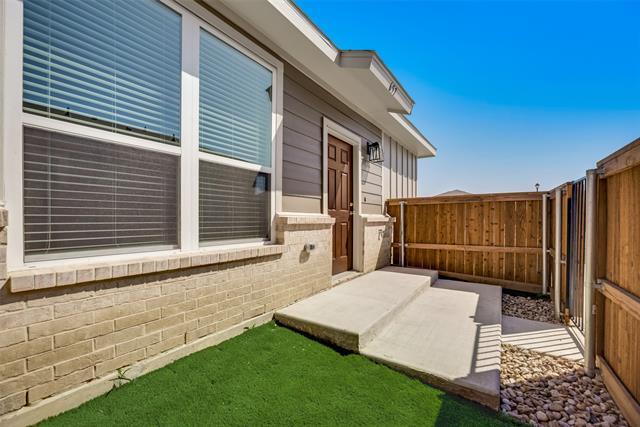 657 Wheatfield Dr, Venus, TX 76084 - Townhome Rentals in Venus TX ...