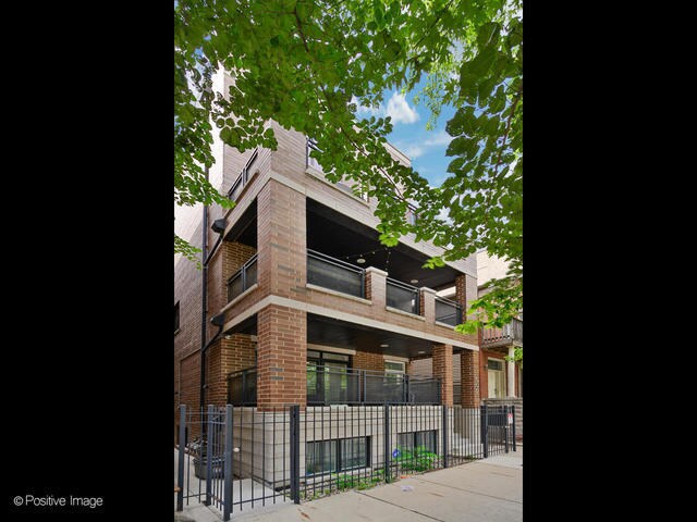 602 N May St Unit 3, Chicago, IL 60642 - Condo for Rent in Chicago, IL ...