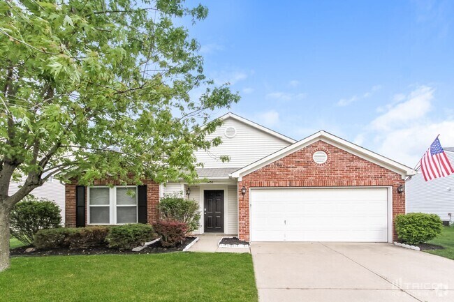 Wildcat Run Apartments for Rent with Parking - Indianapolis, IN - 3 ...