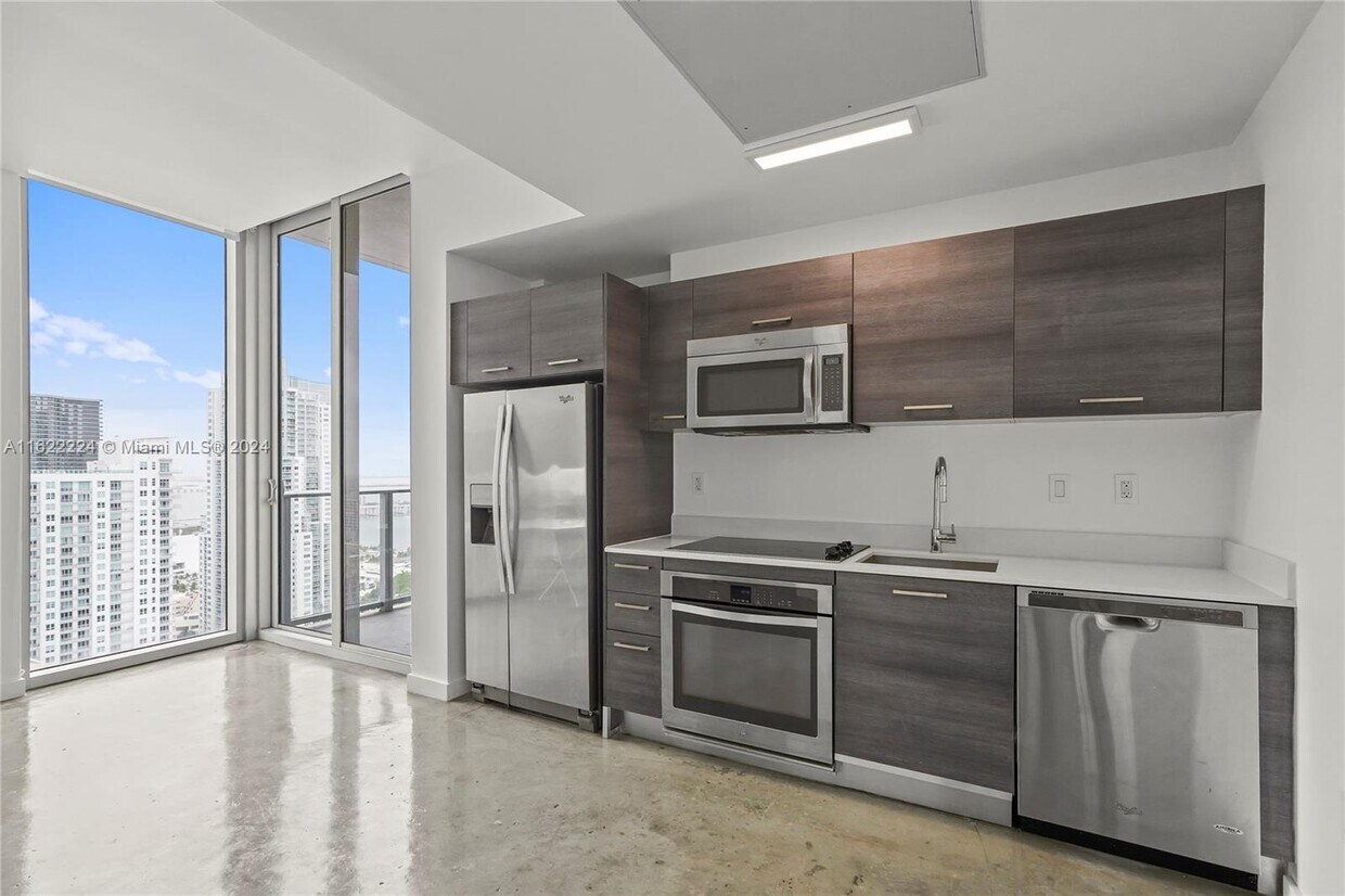 151 SE 1st St Unit PH04, Miami, FL 33131 - Condo for Rent in Miami, FL ...