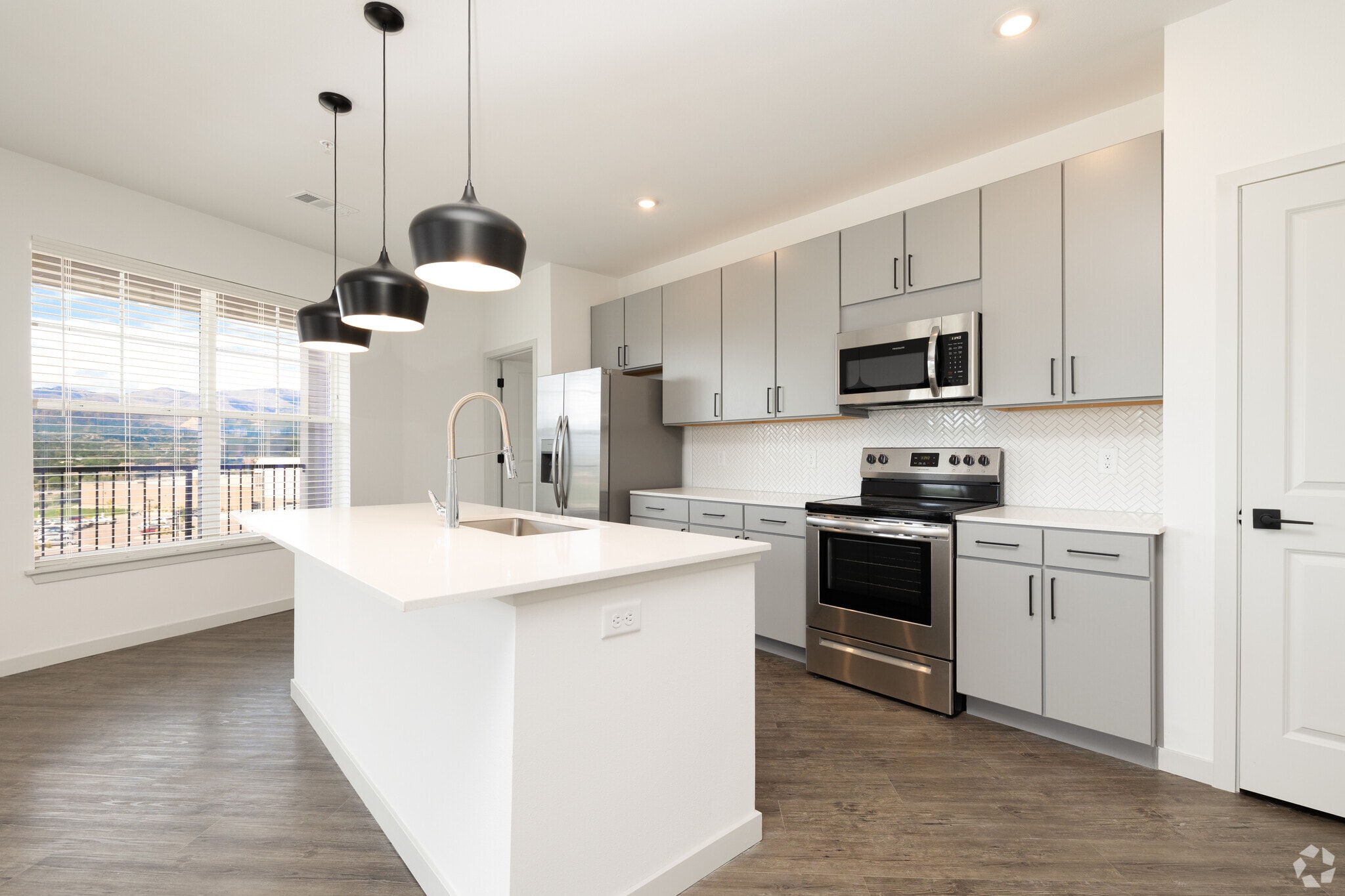 Rewind at Crest - 6715 Century Crest Pt Colorado Springs, CO 80918 ...