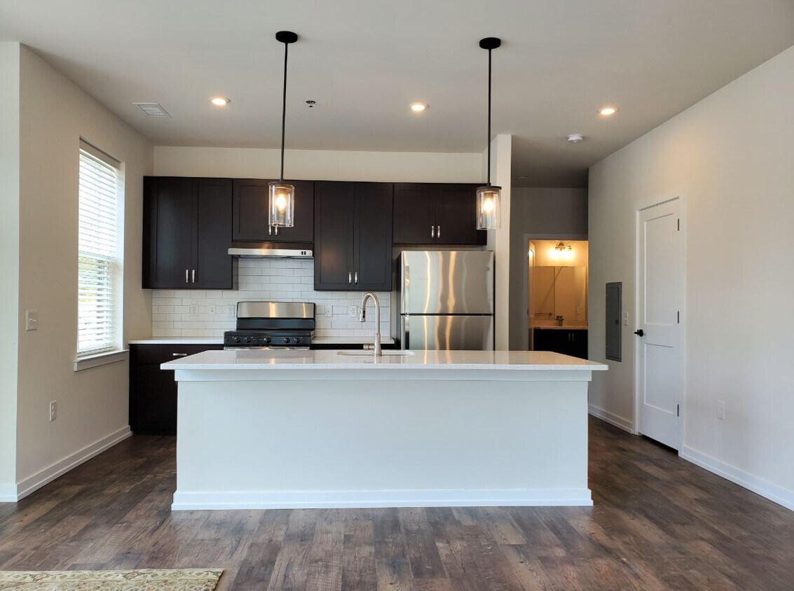 Butler Square Apartments - 409 E Butler Ave Doylestown, PA | Apartments.com