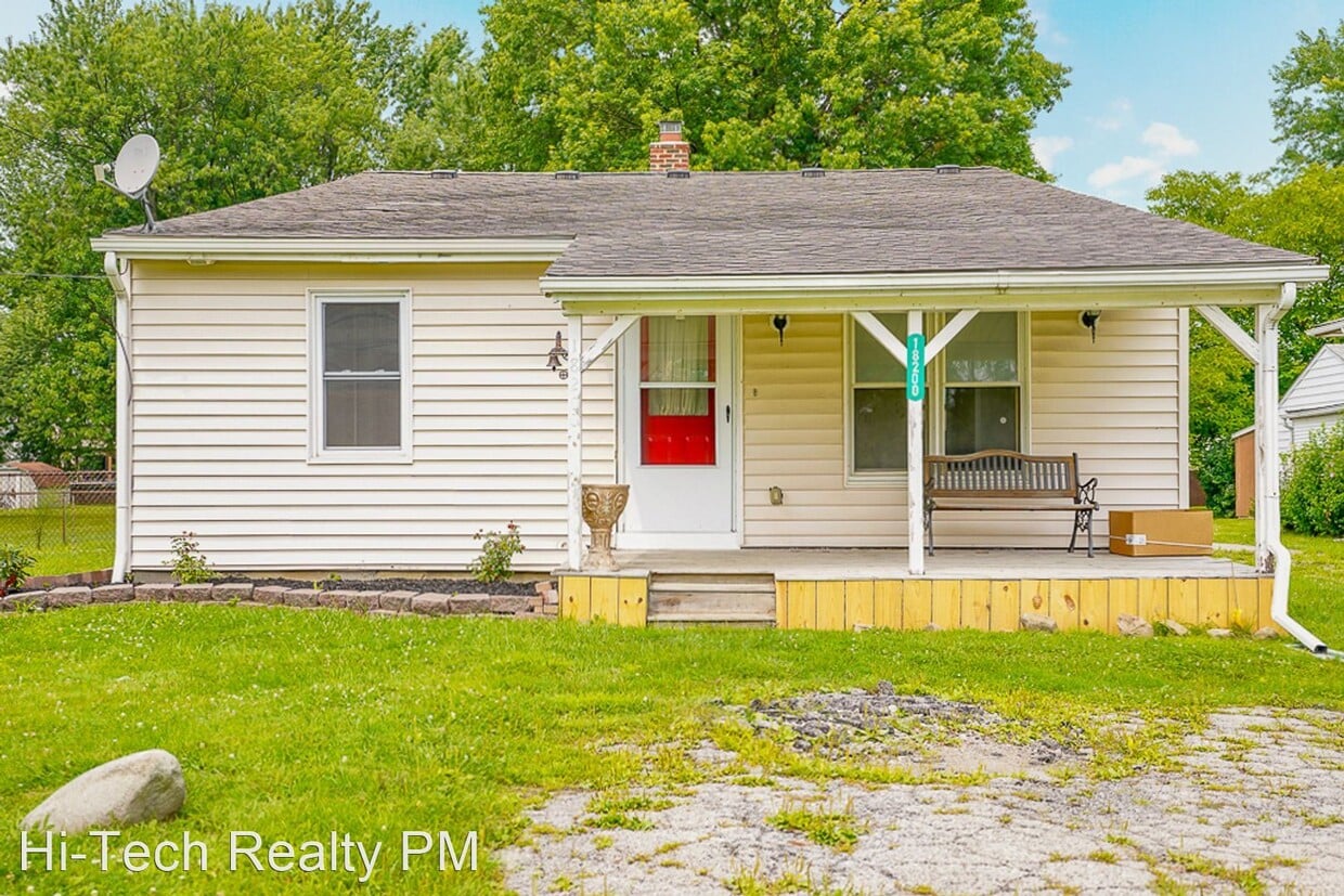 18200 Sheldon Rd, Brook Park, OH 44142 - House Rental in Brook Park, OH ...