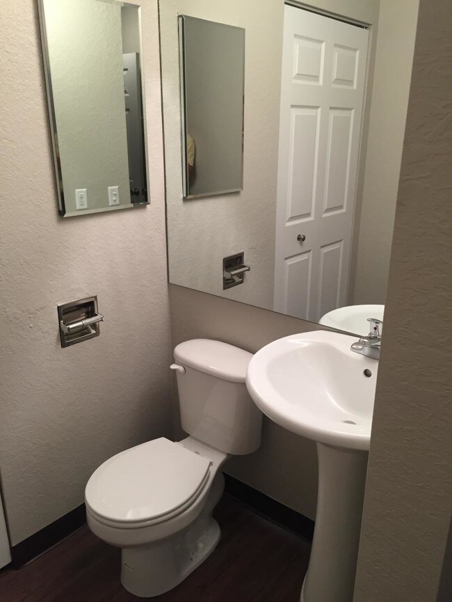 Alpine Slopes Apartments Apartments - Comstock Park, MI | Apartments.com