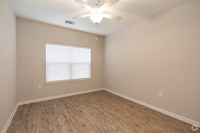The Pointe at Crestmont - 5602 Selinsky Rd Houston, TX | Apartments.com